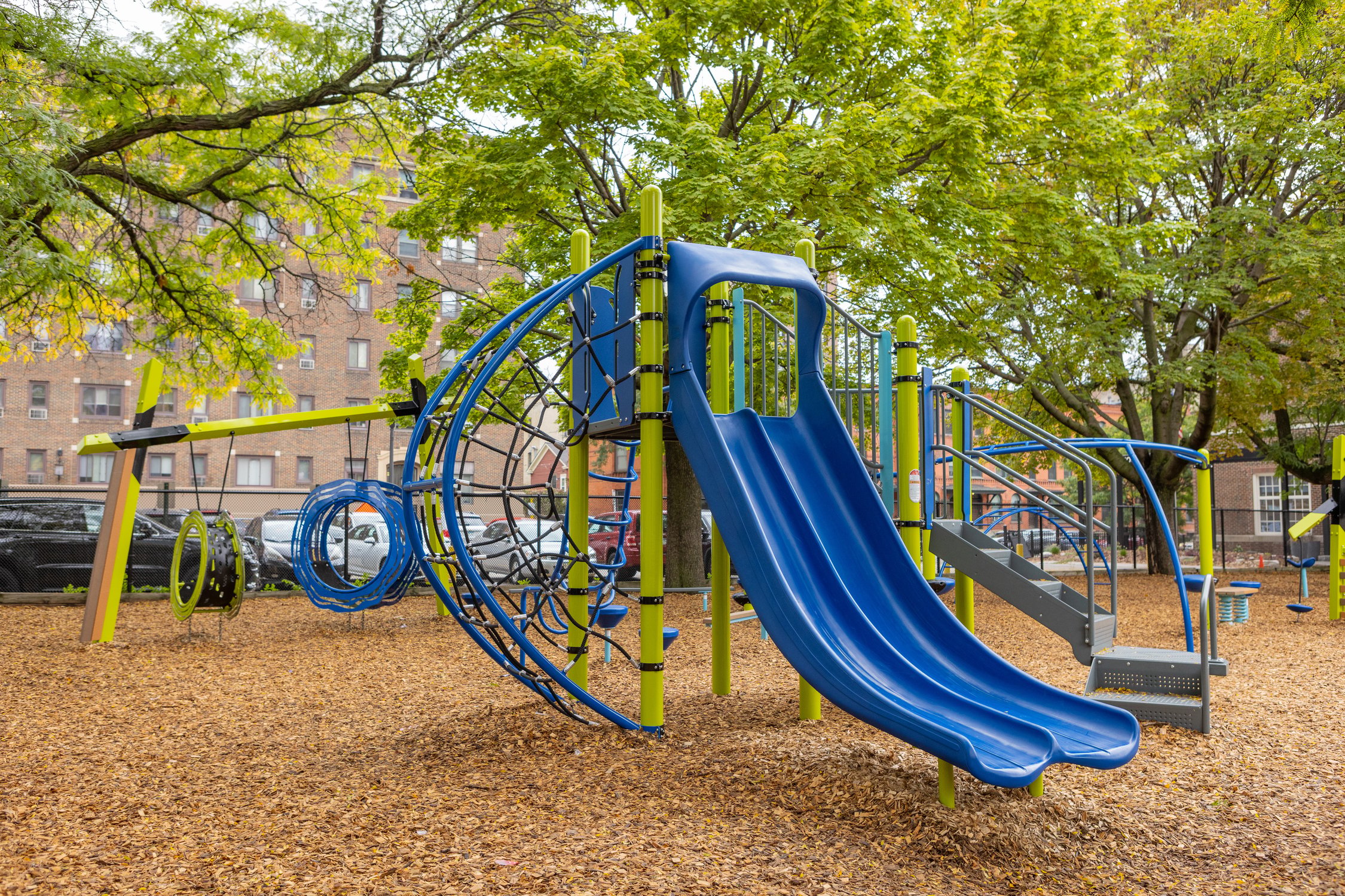 Minneapolis-Emerson Dual Language Elementary School